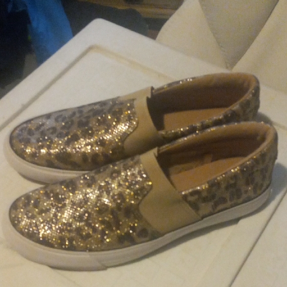 G by Guess | Shoes | Ladies 7 Guess Glitter Leopard Slip On Shoes S ...